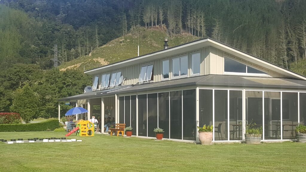 Homepage - Murchison Motorhome Park